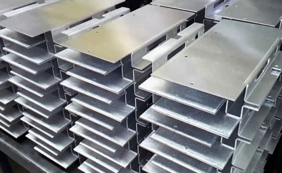 CutPRO® | Cut Resistant Clothing for the Glass and Metal Industry